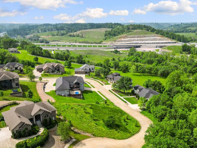 3403 NW Creekstone Cove