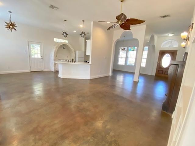 3403 Dove Park Ln