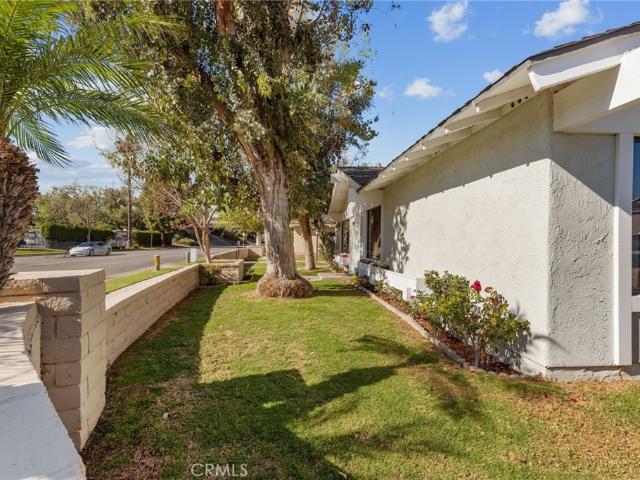 3403 Highwood Ct, Unit 154, Simi Valley, CA 93063 | MLS #BB26051 | Compass