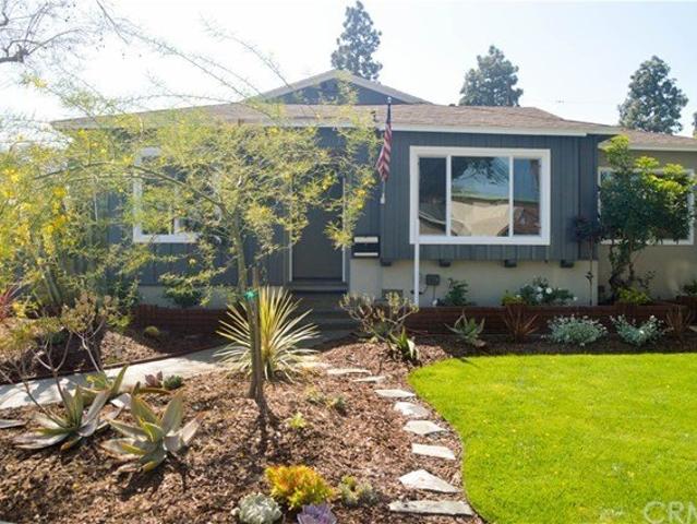 3403 Roxanne Ave, Long Beach, CA 90808
