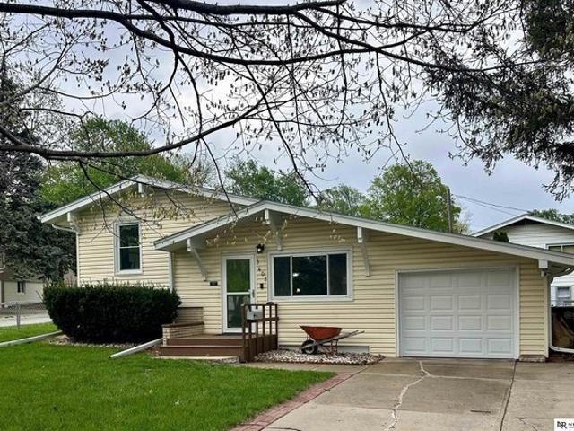 3403 S 49th Ave, Omaha, NE 68106