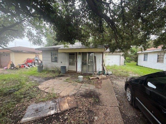 3403 2nd Ave S, Texas City, TX 77590