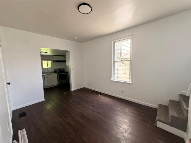 340 342 Kenney Ave