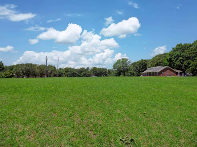 340 County Road 379