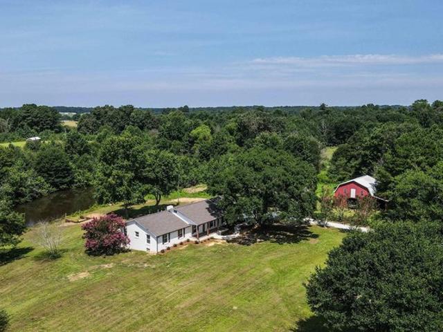 340 County Road 846, Crossville, AL 35962