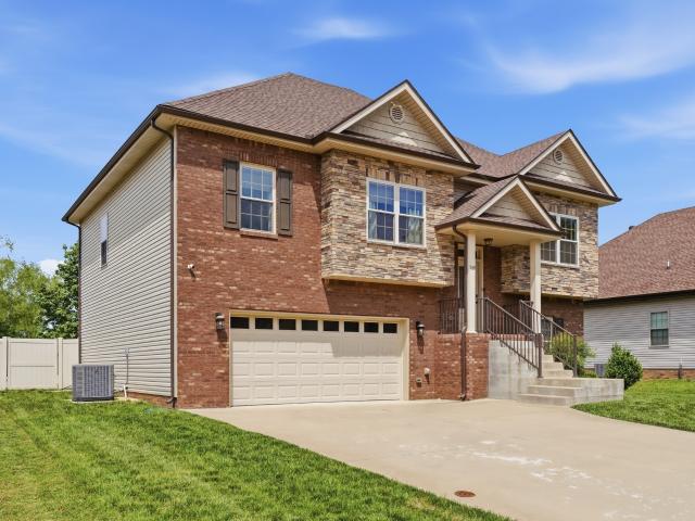 340 Chase Dr