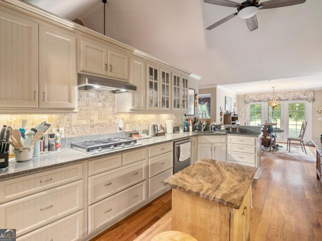 340 Adolphus Callaway Road