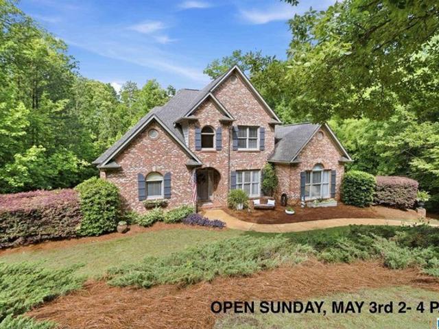 340 Greystone Glen Cir, Hoover, AL 35242