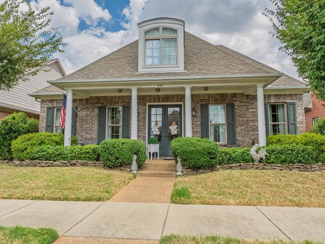 340 dogwood valley dr