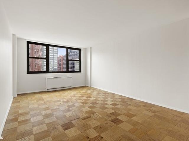 340 E 93rd St Apt 22J, Manhattan, NY 10128