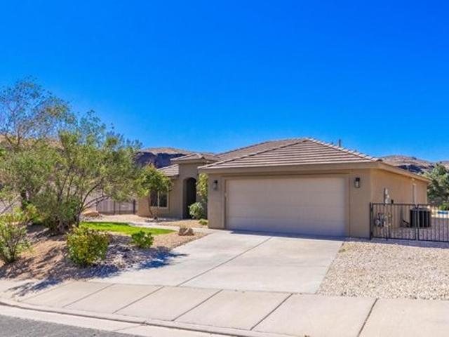 340 E 920 N, Hurricane, UT 84737