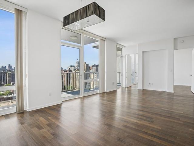 340 E 23rd St Ph 1F, New York, NY 10010
