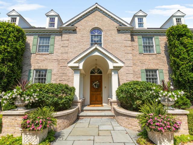 340 E Westleigh Road