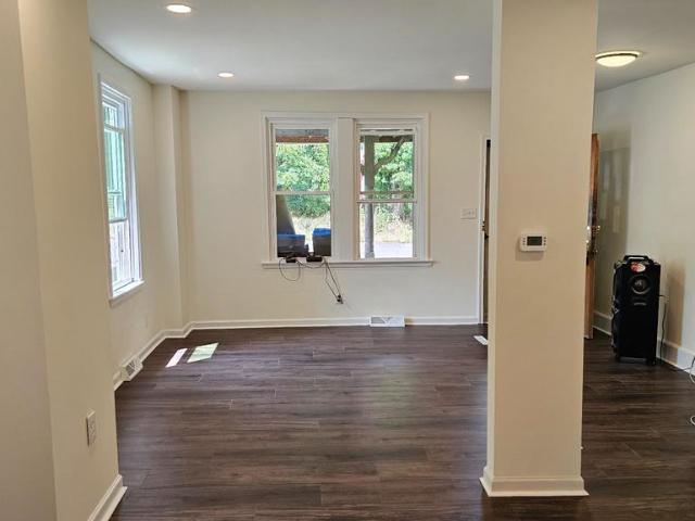 340 E Baumstown