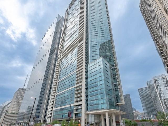 340 E Randolph St Unit 4902, Chicago, IL 60601