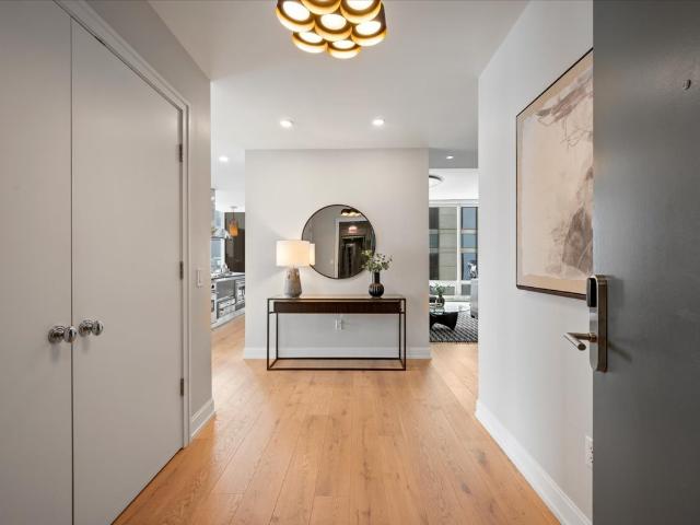 340 E Randolph Street # 4906