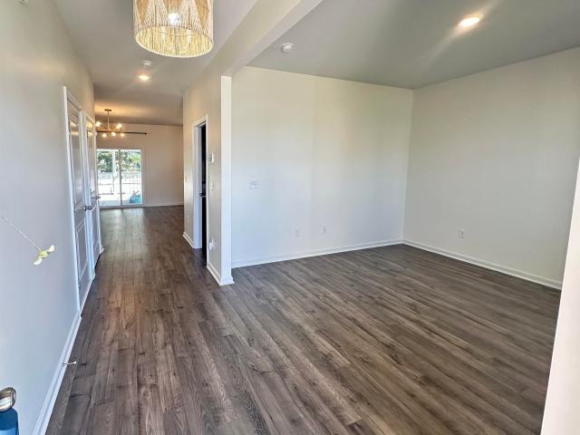 340 Emery Oak Dr
