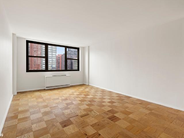 340 East 93rd Street, New York, NY