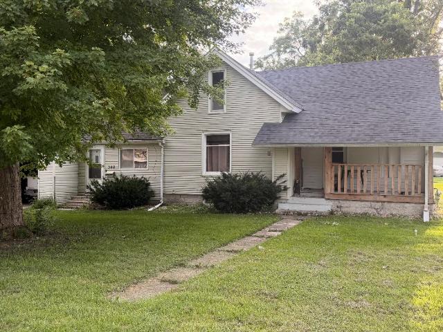340 Farnham Avenue