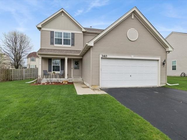 340 Fieldstone Dr, Woodstock, IL 60098