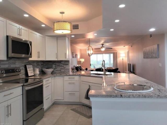 340 Horse Creek Dr #406, Naples, FL 34110