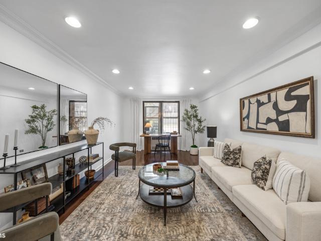340 Haven Avenue, New York, NY