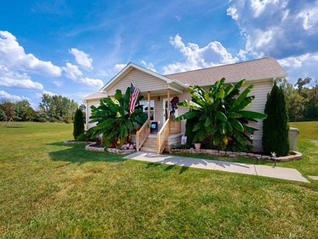 340 Herman Rd, Smithville, TN 37166