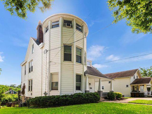 340 Highway Avenue