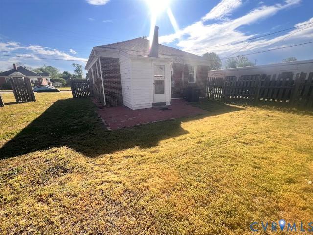 340 Jefferson Ave, Colonial Heights, VA 23834 | MLS #2610 | Compass