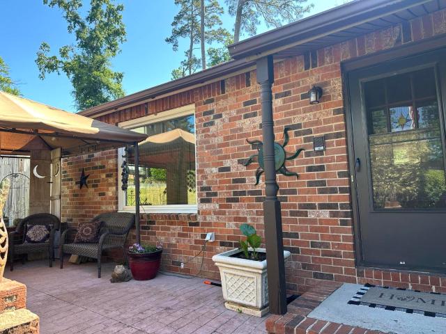 340 Oakleaf Court