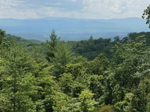340 Lazy Country Cove Rd, Murphy, NC 28906