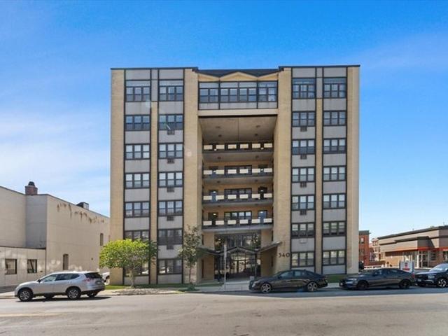 340 Main St Apt 709, Melrose, MA 02176