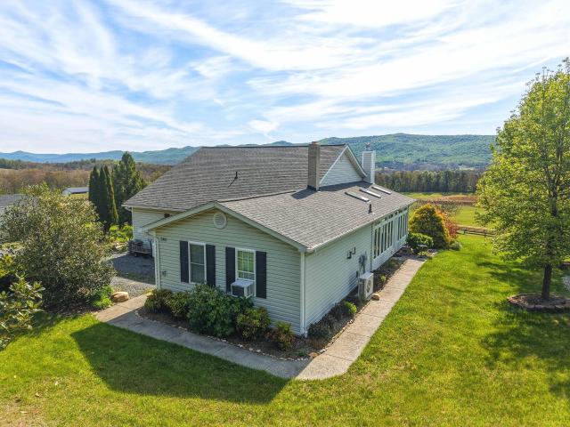 340 nazareth dr