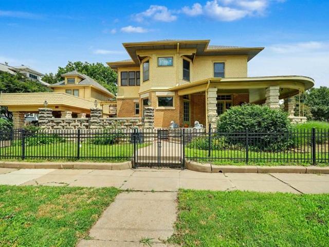 340 S 8th St, Salina, KS 67401