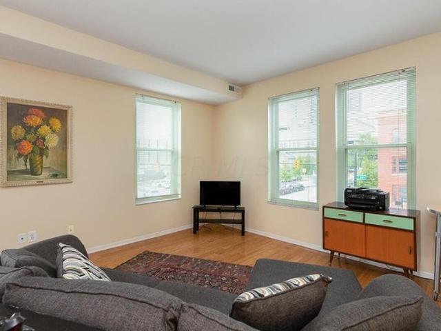 340 S 3rd St Apt 2, Columbus, OH 43215