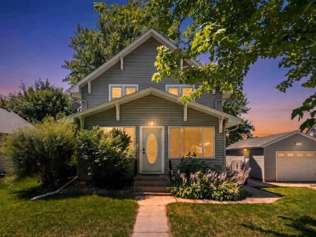 340 S Olive St, Waconia, MN 55387
