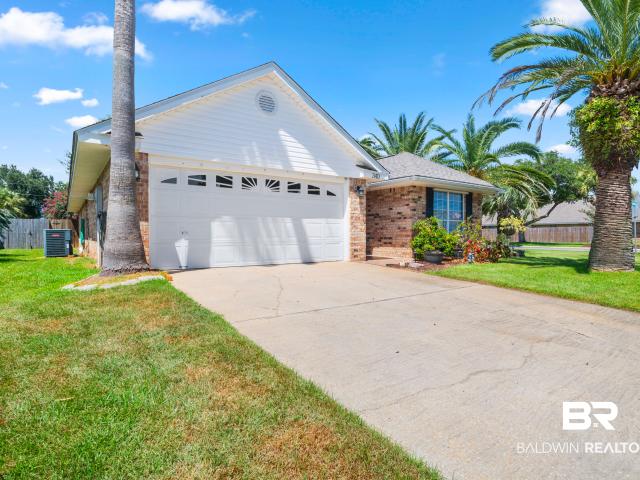 340 Savannah Ln