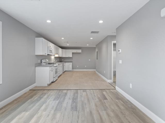 340 Scenic Hwy # 202