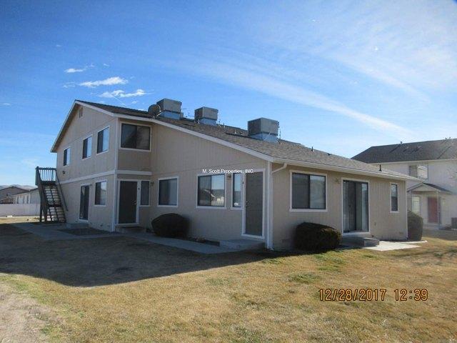 340 Sweetwater Cir Unit B, Dayton, NV 89403