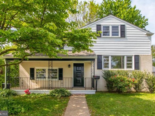340 Patton Ave, Brookhaven, PA 19015