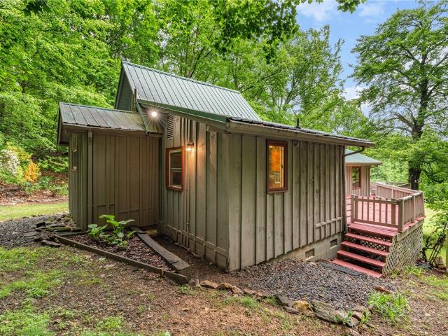 340 Parkway Estates Road