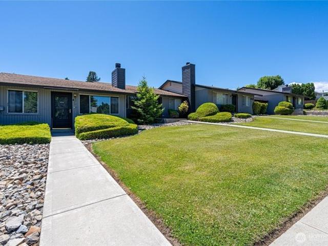 340 Pear Ln Unit 1 8, Wenatchee, WA 98801