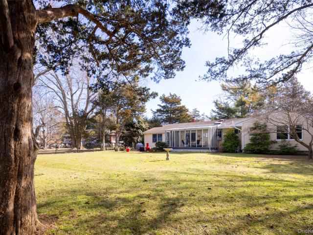 340 Rambler Rd, Southold, NY 11971 | MLS #976177 | Compass