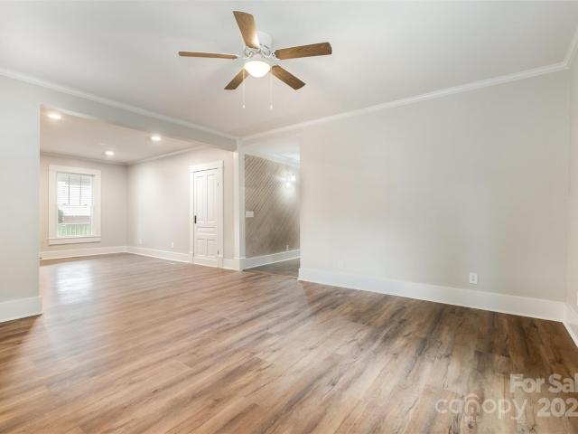 340 W Center Ave, Mooresville, NC 28115 | MLS #4307 | Compass