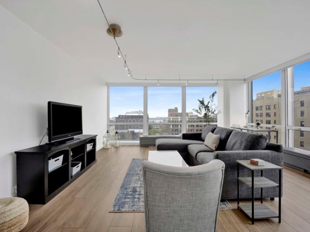 340 W Diversey Parkway # 1216