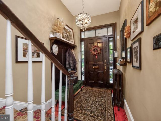 340 W Miner Street