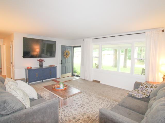 340 Woodside Drive