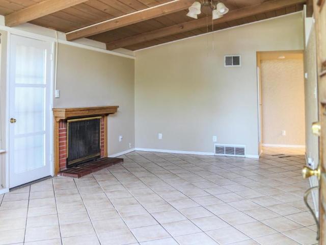 340 Walnut Lane