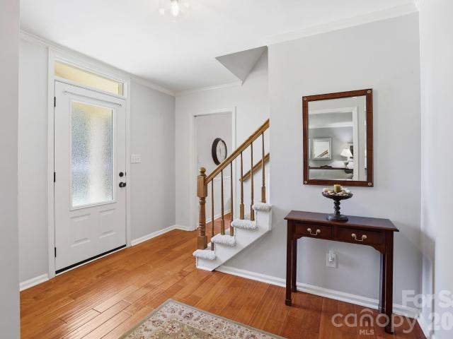 340 Walnut Point Drive