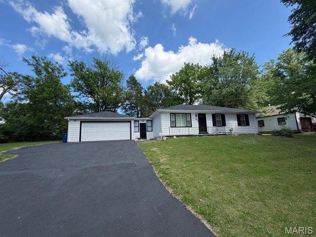 340 Wedge Dr, Dellwood, MO 63135